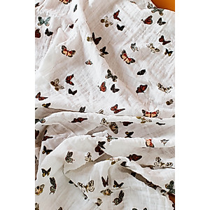 CLEMENTINE KIDS Muslin Infant Swaddles (Butterfly Swarm)