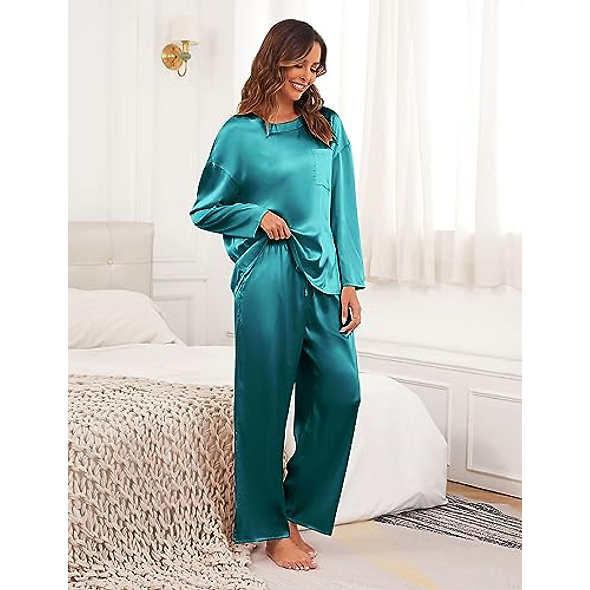 Bloggerlove Silk Pajamas for Women Long Sleeve Satin Loungewear Two-Piece Sleepwear Pullover Pj Set Outfit Green