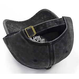 Funny Retirement Gifts for Men Women, 1952 70th Birthday Decorations Baseball Cap, 70 Year Old Birthday Party Supplies, Adjustable Cotton Embroidered Retired Hat for Dad Mom Grandpa Grandma Retirees