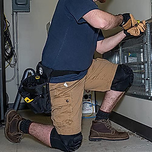 Klein Tools 60614 Knee Pads, Lightweight Padded Knee Sleeves, Breathable Mesh Back, Elastic Cuff with Slip-Resistant Silicone, S/M, Black