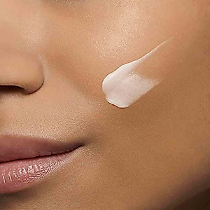 Clarins Instant Smooth Perfecting Touch| Award-Winning | Lightweight Wrinkle Smoothing Makeup Primer |Blurs Wrinkles, Fine Lines and Pores | All Skin Types | 0.5 Ounces