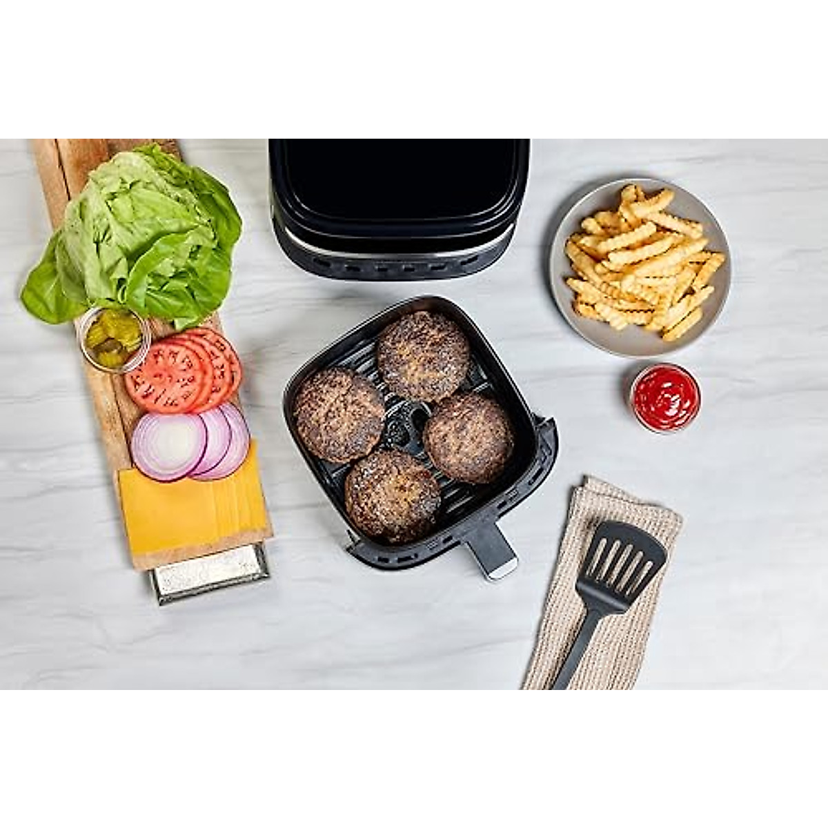 BLACK+DECKER Purify 4QT Air Fryer, Timer with Auto Shut-off and Shake Reminder, Digital LED Touchscreen and 9 Presets, 1300W up to 400 F, Dishwasher Safe Parts