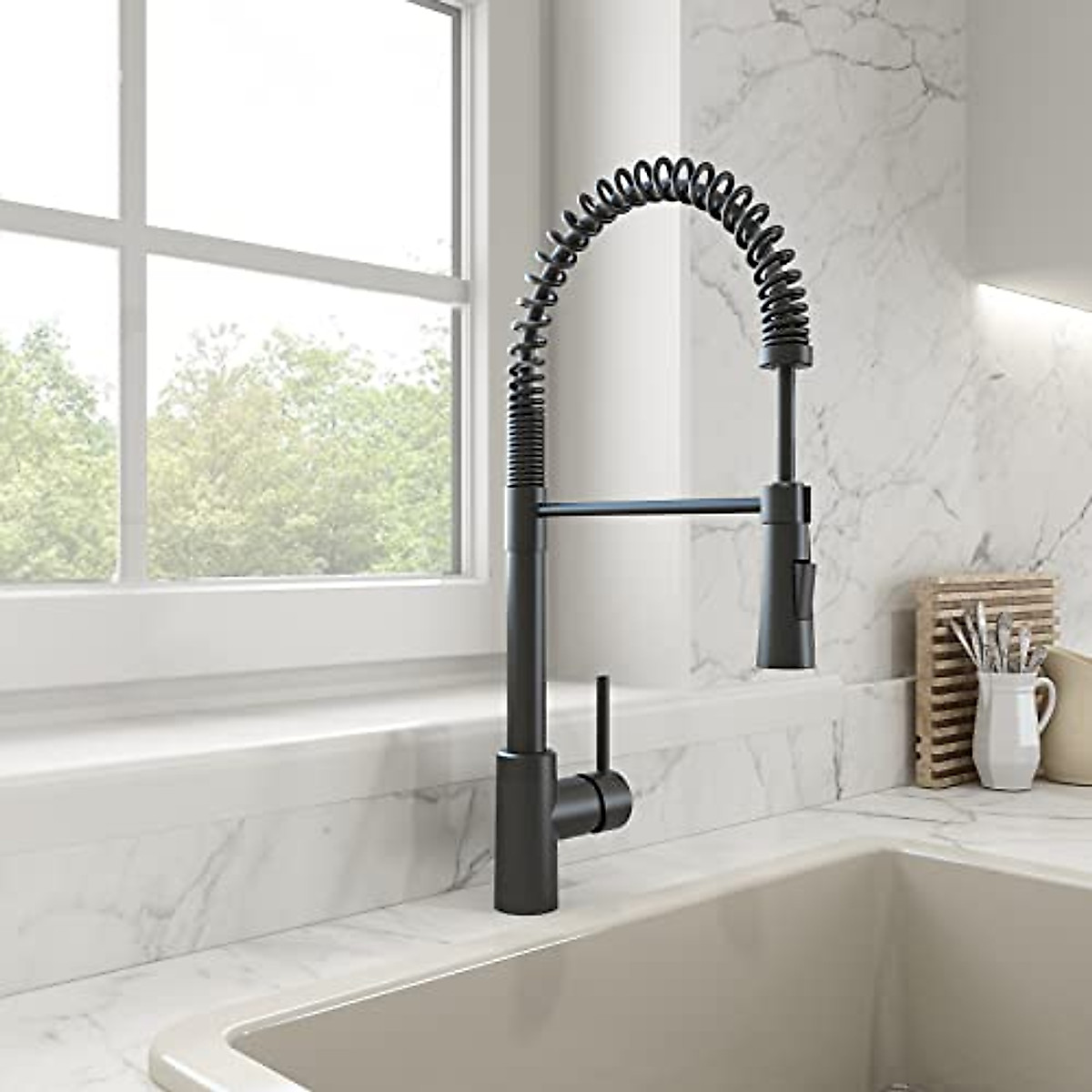 BOCCHI Livenza 2.0 Pull-Down Matte Black Kitchen Faucet