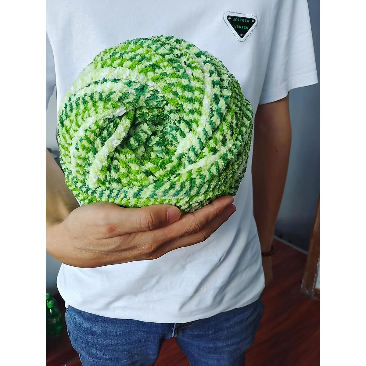 DDL&HEXI Feather Yarn,Velvet,Multi-Color 3 skeins of 100g (3.53oz*3=10.5oz)-Polyester-(96 * 3=290 Yards) (05)