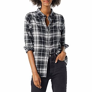 Amazon Essentials Women's Classic-Fit Long-Sleeve Lightweight Plaid Flannel Shirt, Black White Large Plaid, Small
