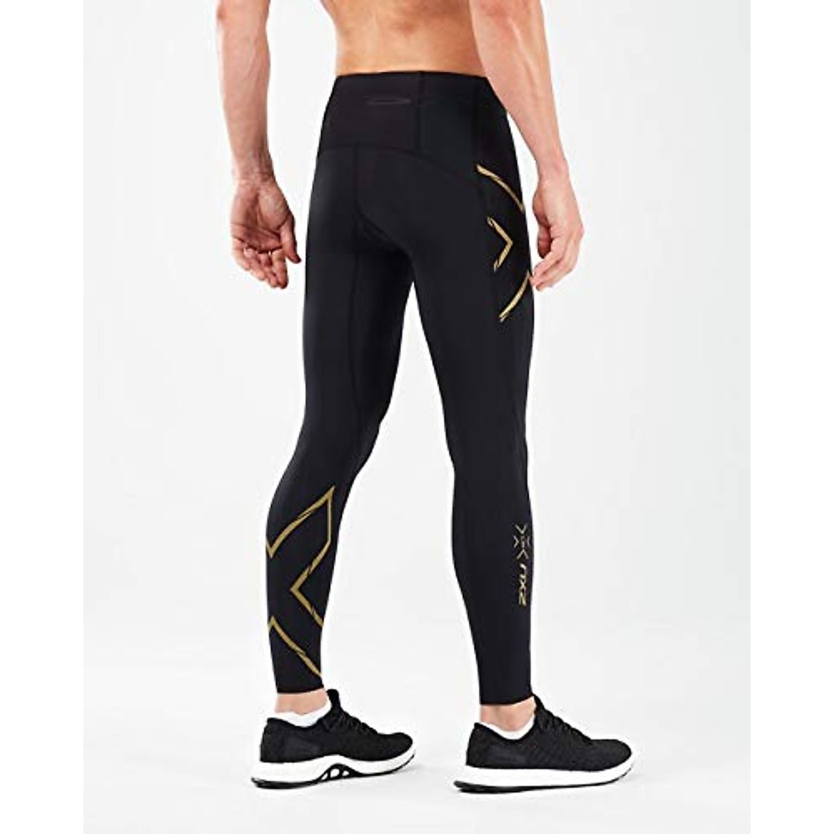 2XU Men's Light Speed Compression Tights - Lightweight & Flexible Support for Improved Running Performance - Black/Gold Reflective - Size Medium