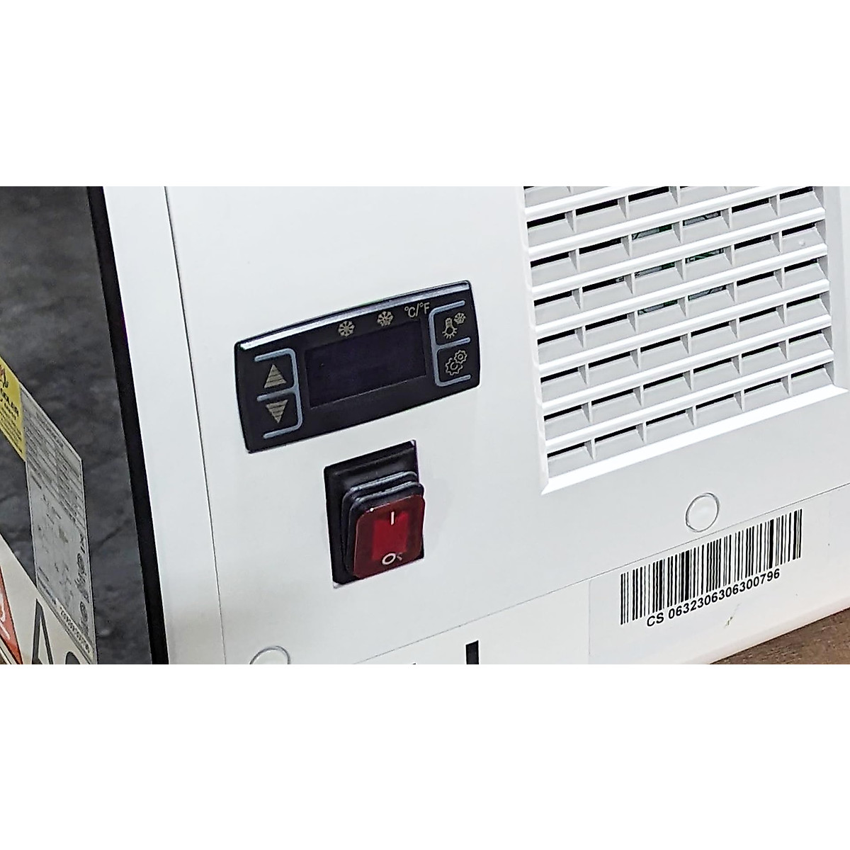 Elite Kitchen Supply Commercial Sushi Display Cooler Case Refrigerator, ETL NSF Curved Glass Sashimi Roll Restaurant Showcase Japanese Deli Fridge 5 Pan Countertop, 60" W 2.19 cu. ft. Black