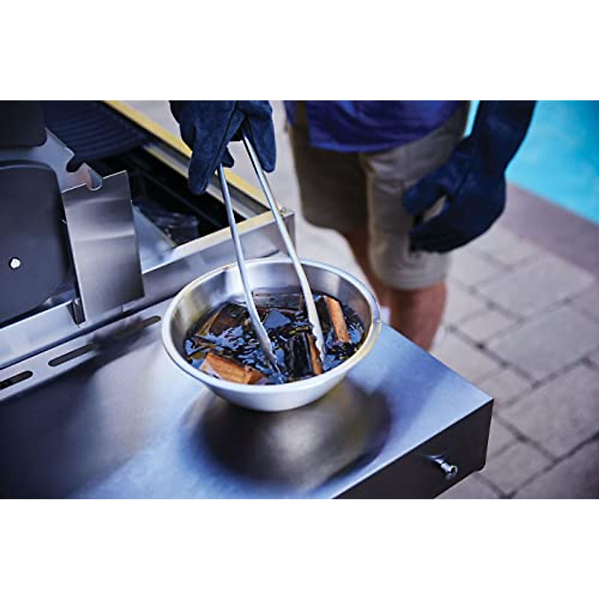 Napoleon Accessory 70033 - PRO Stainless Steel 2 Piece Toolset - Premium BBQ Grill Toolset, Cast Stainless Steel, Ergonomic Handles, Hanging Loops, Includes Tongs, Multifunctional Spatula