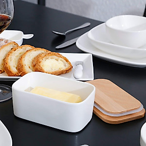 Sweese 303.101 Large Butter Dish - Airtight Butter Keeper Holds Up to 2 Sticks of Butter - Porcelain Container with Beech Wooden Lid, White