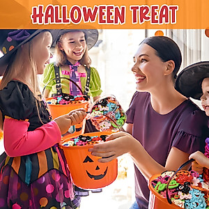 48Pcs Halloween Party Favors, Fidget Toys Bulk Mini Pop Bubbles with Keychain, School Classroom Prizes Box Fidgets Toys for Kids Toddlers Adult, Goodie Bag Stuffers, Treasure Chest box, Halloween Toys