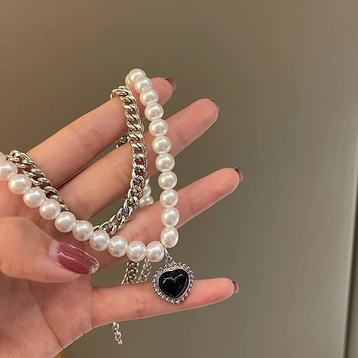 Women Y2K Aesthetic Heart Charm Faux Pearl Layered Chain Necklace Gothic Choker Necklace Jewelry Punk Y2k Fashion Outfit Retro Fairy Grunge Accessories, Black Heart, One Size