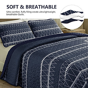 WONGS BEDDING Navy Blue Quilt King Size, Boho Striped Triangle Bedding Bedspread Coverlet Set, Microfiber Lightweight Bohemian Quilt Set for All Season 3 Pieces 90x104 in