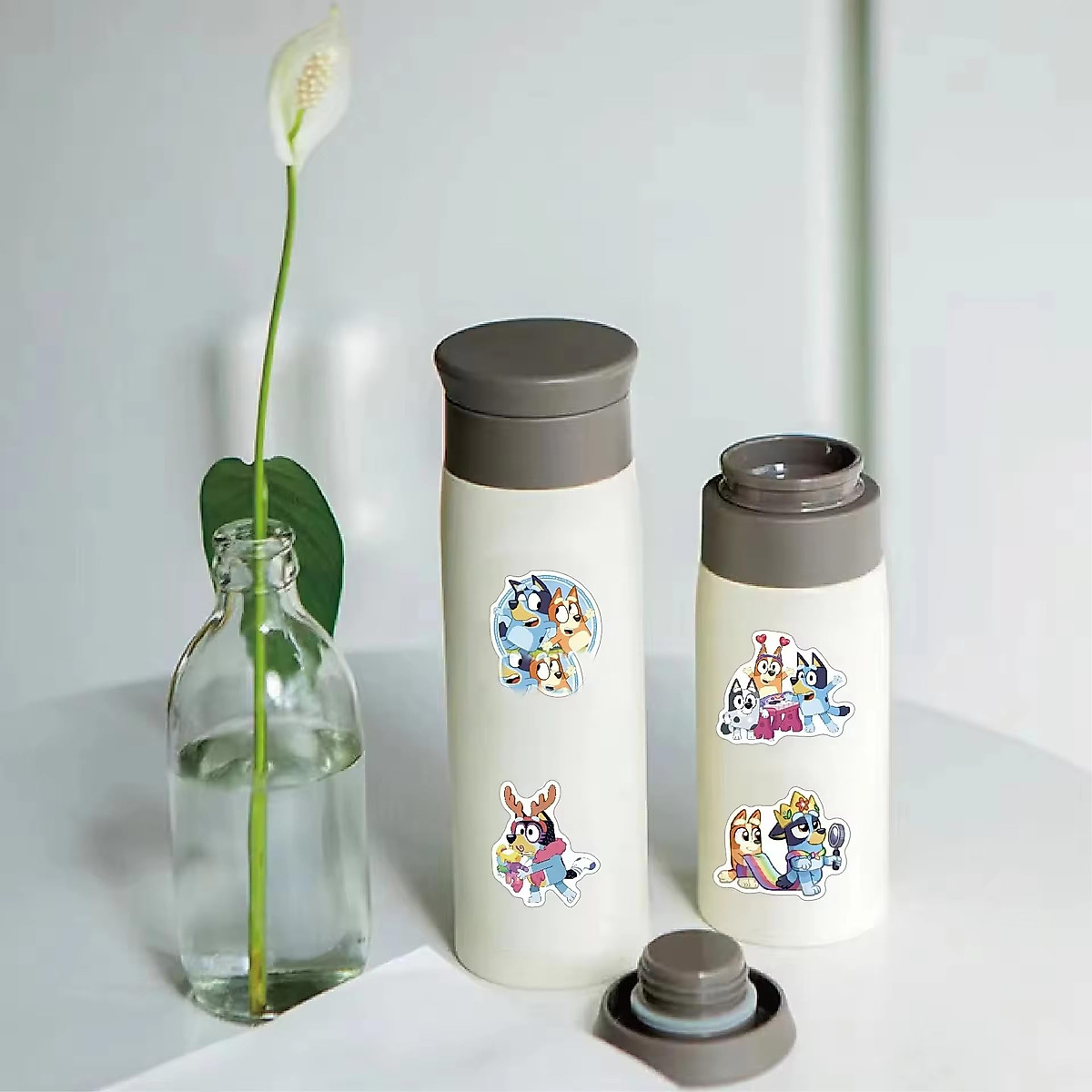 100 Cartoon Stickers Colorful Aesthetic VSCO Vinyl/PVC Waterproof Decals for Water Bottle, Phone, Case, Laptop, Skateboard, Gift for Kids, Teens, Boys and Girls (Blue 100)