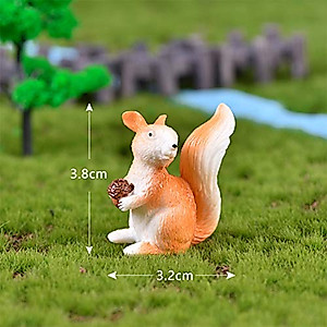 Cabilock 8pcs Succulent Ornament Bag Filler Christmas Figurine Christmas Party Favor Christmas Figure Christmas Prop Christmas Ornament Christmas Decor Squirrel Adornment Pine Cones Toy
