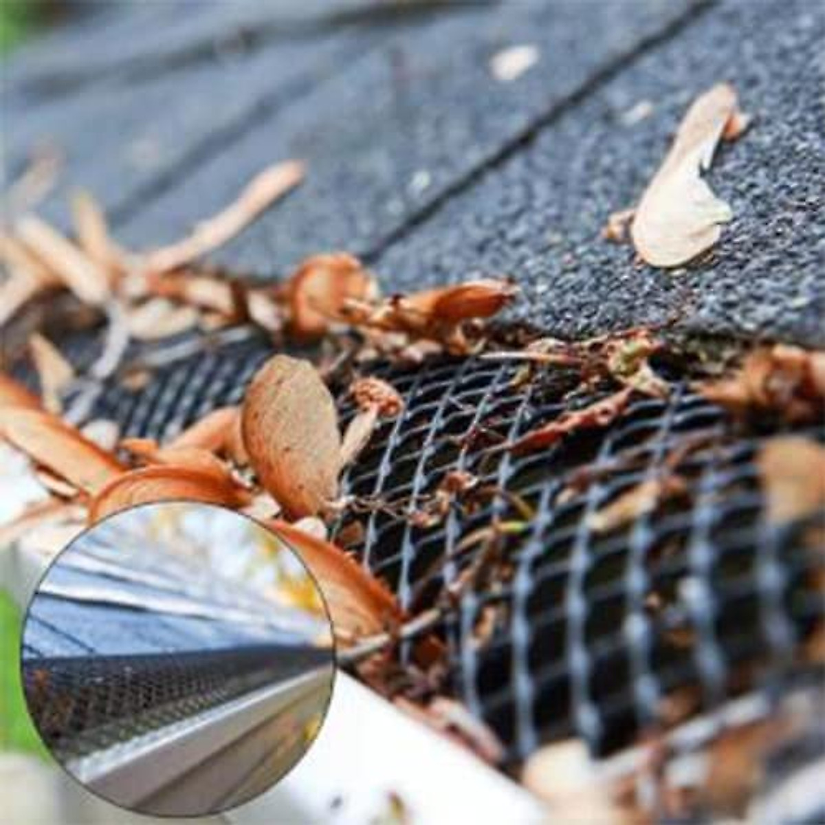 Plastic Gutter Guard Mesh Roof Gutter Protection Screen Roll Leaf Filter Gutter Cover Guard Mesh Protector Roof Leaf Guard No Hooks (0.4m x 4m=(1.3Ft x 13.1Ft), Black)