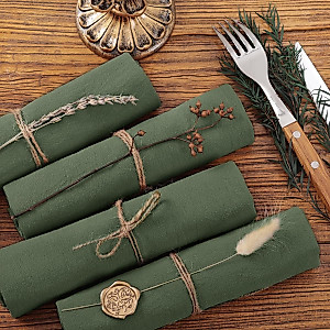 Socomi Christmas Thanksgiving Napkins Olive Green Linen Cloth Napkins Washable Dinner Napkins 17"x17" for Fall Friendsgiving Baby Shower Wedding Decoration Set of 4
