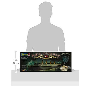 Revell 05715 1:400 RMS Titanic 100th Anniversary Edition Gift Set