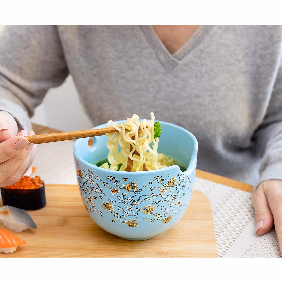 Harry Potter Hogwarts Icons Dinnerware Set | 20-Ounce Ramen Bowl With Chopsticks
