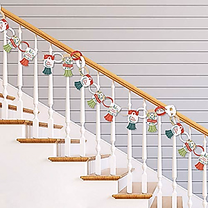 Big Dot of Happiness Feliz Navidad - 90 Chain Links and 30 Paper Tassels Decoration Kit - Holiday and Spanish Christmas Party Paper Chains Garland - 21 feet