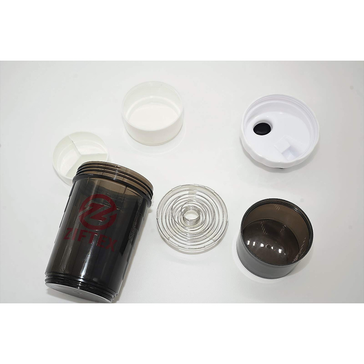 Ziftex Protein Mixer Shaker Bottle- Gym Bottle Shaker for Pre or Post Workout, Mixes Cocktails, Smoothies and Shakes | Dishwasher Safe (500 ml)