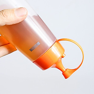 Squeeze Sauce Bottle with Scale, Practical Leakproof Squeeze Bottle Clear Scale Simple Usage Plastic Condiment Bottle for Home Orange 180ml