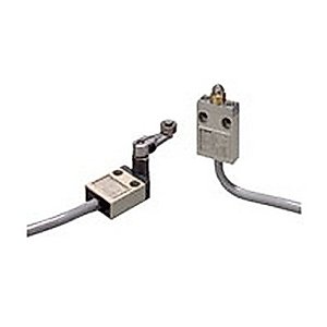 Omron D4C-1620 Compact Enclosed Limit Switch, Roller Lever, SJT(O) Cable, 5A at 250VAC and 4A at 30VDC Rated Current, 3m Cable Length