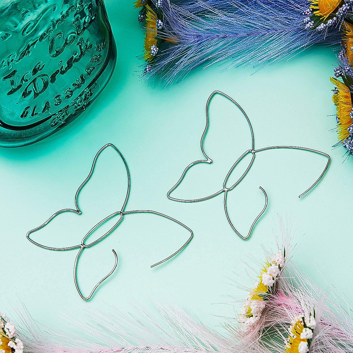 Hinly 2 Pairs Large Butterfly Earrings Dainty Gold Big Hollow Butterfly Earrings Silver Metal Butterfly Hoop Earrings Boho Dangle Beach Earring Statement Dangle Oversized Hoop Earring (Bright Style)