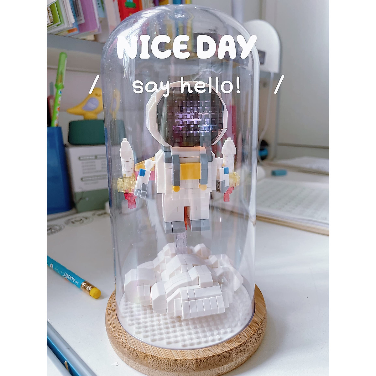 Uvini Building Blocks Astronaut Model with Light STEM Building Toy Micro Blocks for Adults or Teens Gifts Spaceman Mini Blocks Set DIY Bricks Toys 708PCS (Dust-Proof Dome Included) (00864)