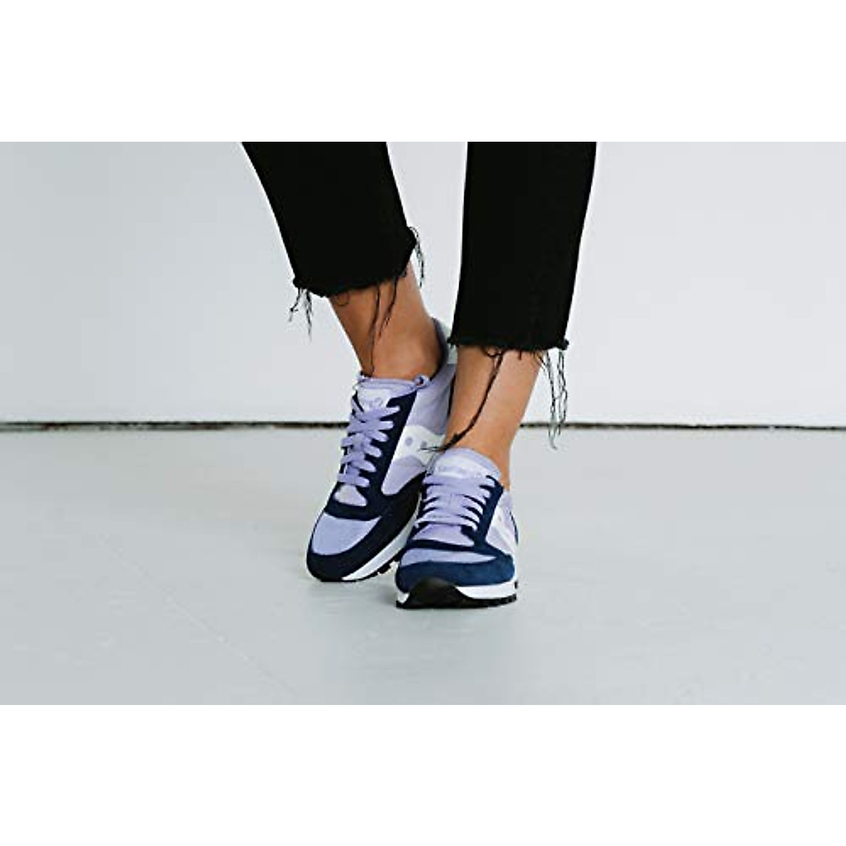 Saucony Women's Performance Heel Tab Athletic Socks (8 & 16 Pairs), Black Solid (16 Pairs), Shoe Size: 5-10