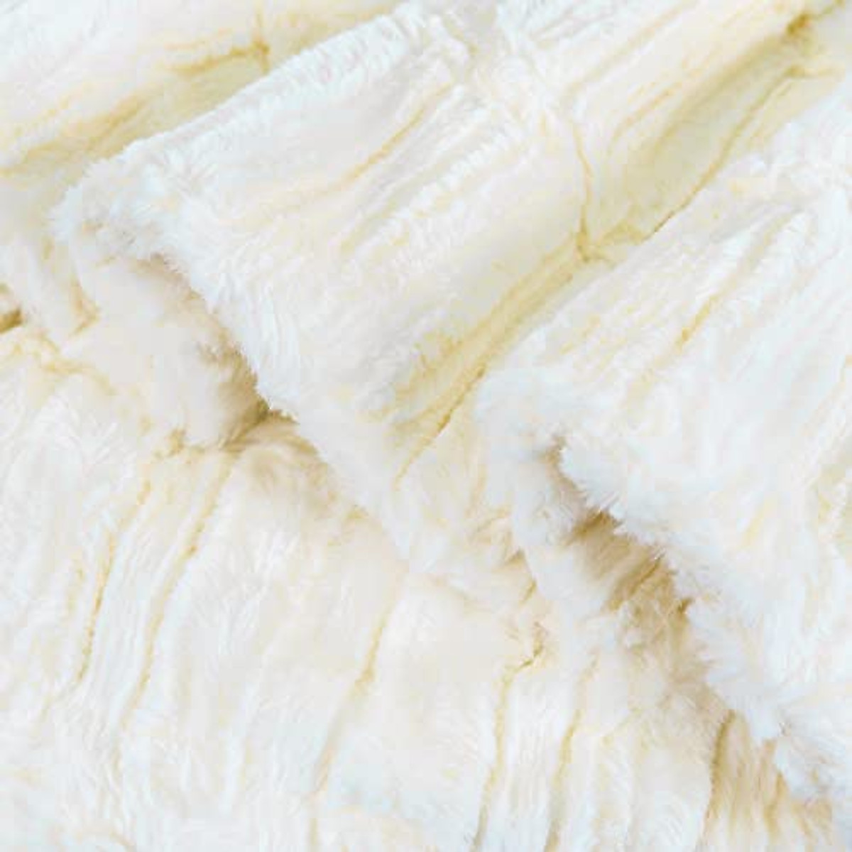 Home Soft Things Ivory Saga Double Sided Faux Fur Throw, 50" x 60", Comforable Soft Cozy Throw Blanket for Chair Bedroom Living Room Sofa Couch Bed Outdoor Travel