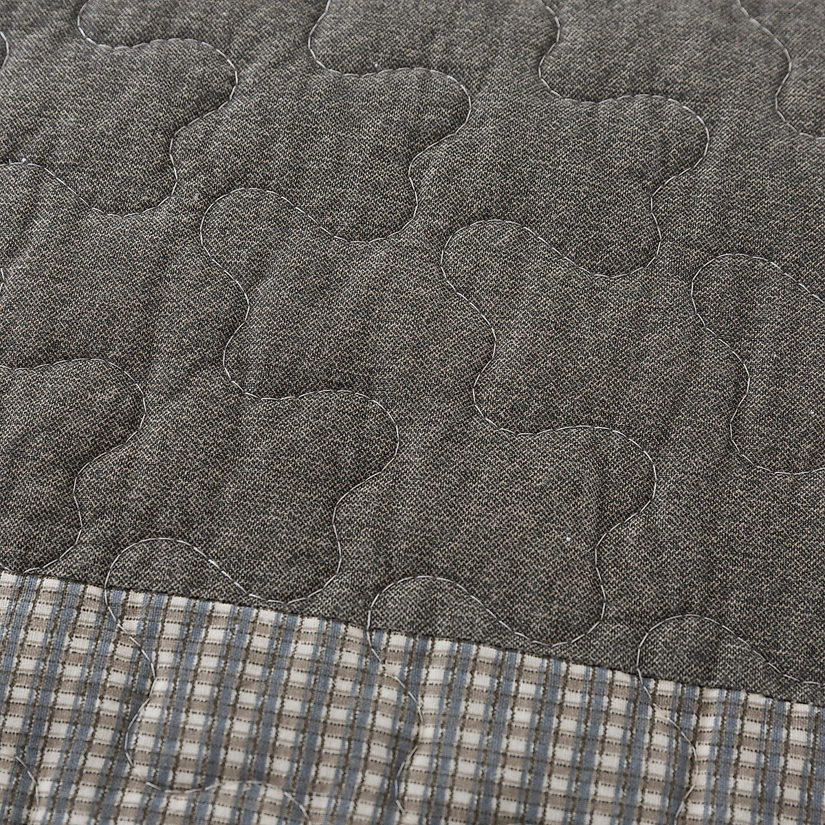 Soul & Lane Madrona 2-Piece Pieced Cotton Quilt Set - Twin Size with 1 Sham, Modern Masculine Quilted Bedspread in Brown and Gray, Contemporary Striped Bedding for Boy's Bedroom