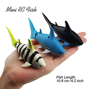 Tipmant Mini RC Fish Shark Remote Control Boat Ships & Submarine for Fish Tank, Swimming Pool, Bathtub Kids Electric Animal Toy - 3 Pack