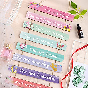 Yookeer Set of 9 Unicorn Rainbow Room Wall Decor for Teen Girls Inspirational Wall Unicorn Rainbow Motivational Art Aesthetic pink Wood Art Signs for Princess Nursery Room Bedroom