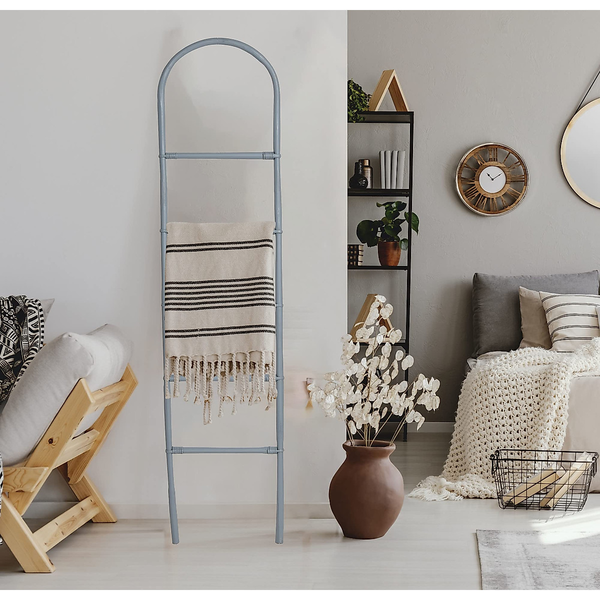 Creative Co-Op Decorative Bamboo Modern Towel Storage, Matte Grey Finish Blanket Ladder