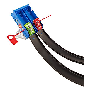 Disney Cars Toys Riplash Racers Stunt Trackset