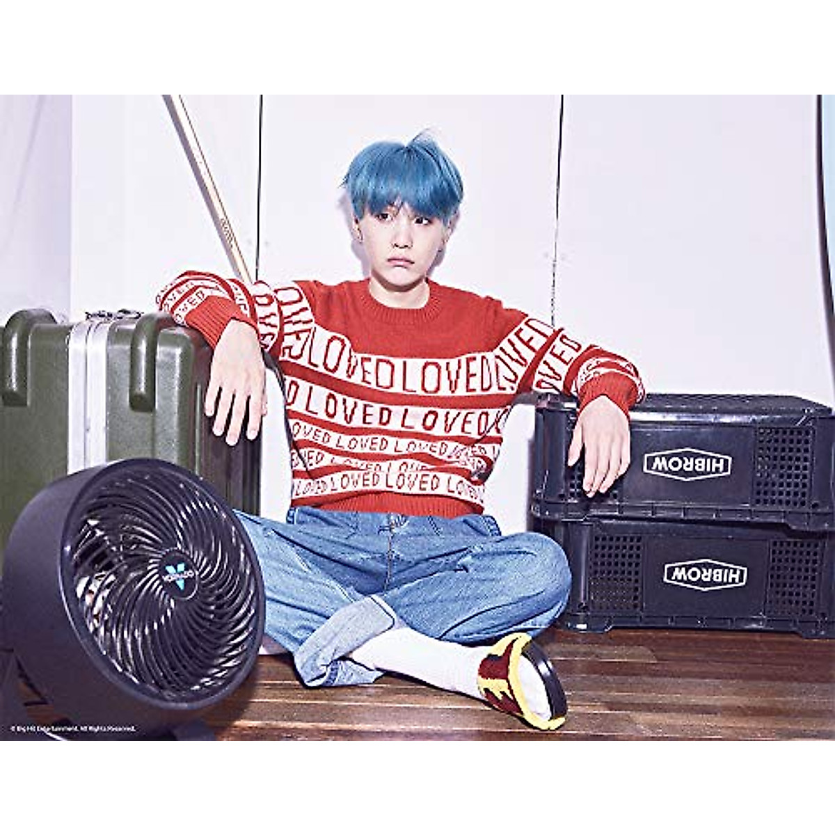 BTS OFFICIAL Photo Collection 8.5 x 11 Inch First Edition, K-Pop Bangtan Boys Music