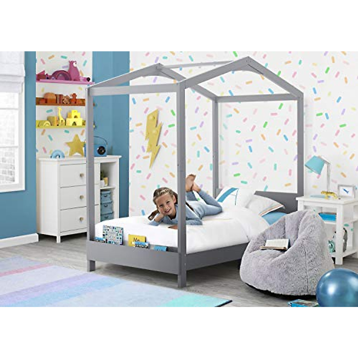 Delta Children Poppy House Wood Twin Bed, Platform Bed - No Box Spring Needed, Grey