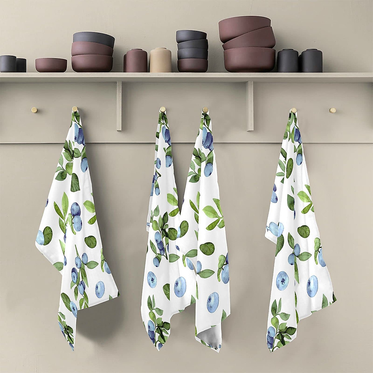 ALAZA Blueberries Decorative Kitchen Dish Towels Set of 4,Soft and Absorbent Kitchen Hand Towels Home Cleaning Towels Dishcloths,18 x 28 Inch