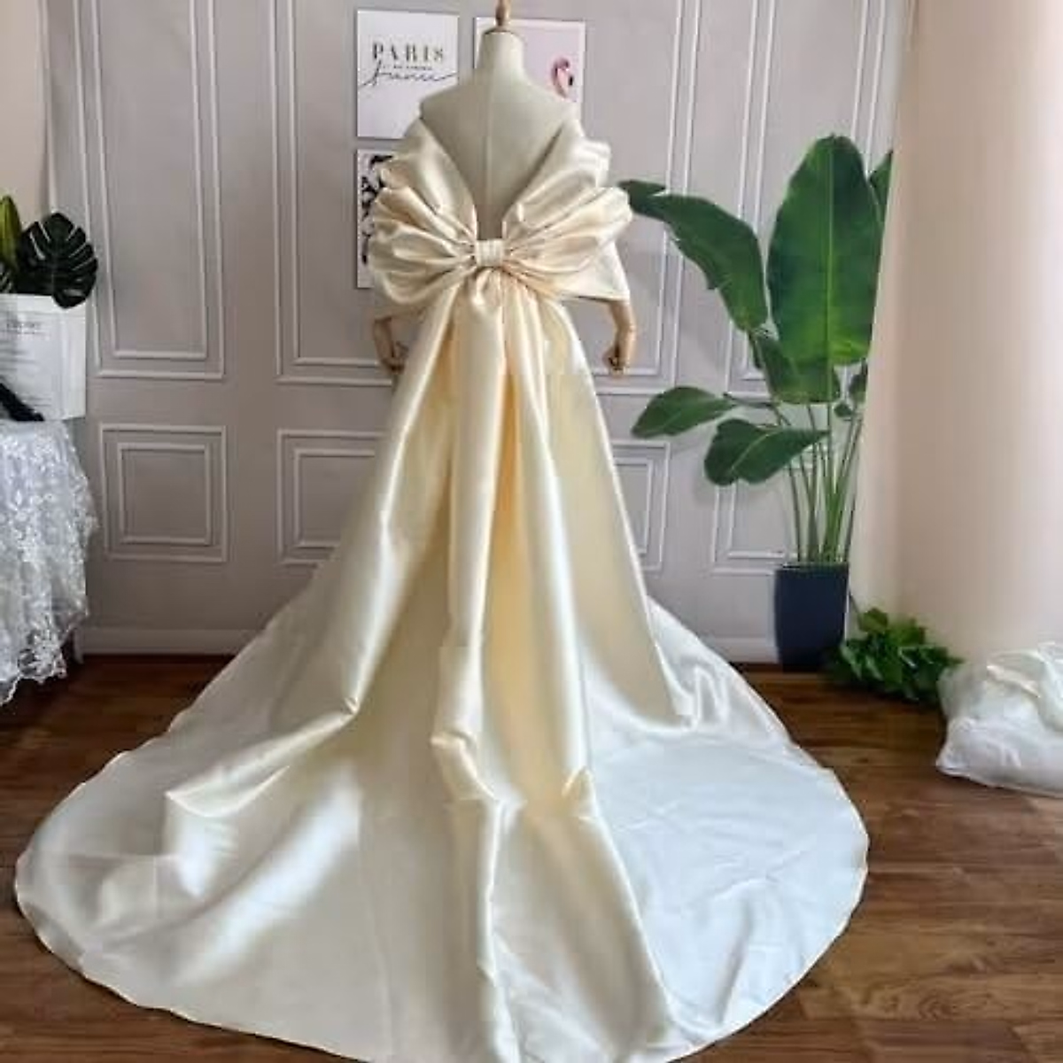 Mouccy 2M Green Detachable Capes for Wedding Dresses 2023 Satin Bridal Cloak with Bow Sleeves Removable Train Bride Accessories