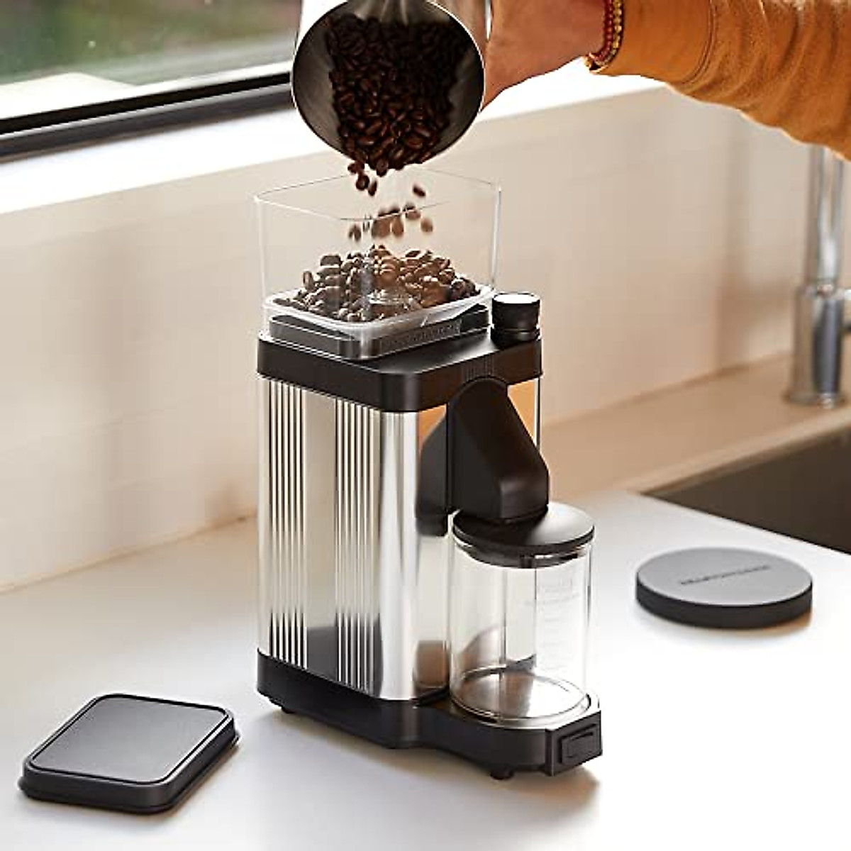 Technivorm Moccamaster 49522 KM5 Burr Coffee Grinder, Matte White