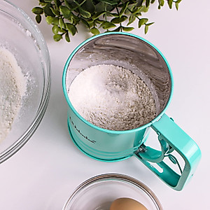 Webake Flour Sifter for Baking Stainless Steel One-handed Small Flour Sieve Kitchen Sifter Cocoa Powder Sieve Baking Supplies Stylish Green