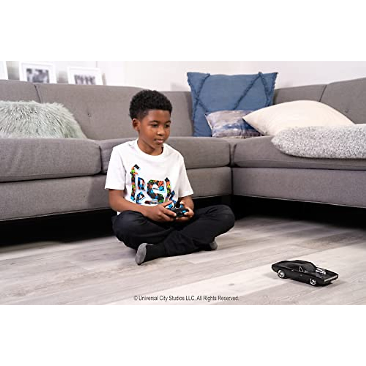 Jada Toys - Fast and Furious 7.5 Inch Remote Control 1970 Dodge Charger , Black