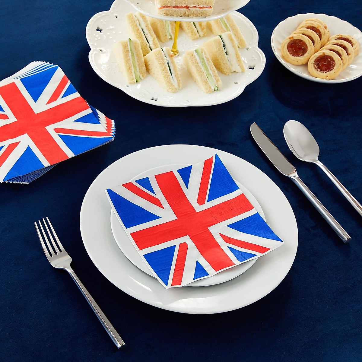 Juvale 100 Pack UK Flag Napkins for British Party Decorations, Union Jack, Birthday Parties, Celebrations, Special Occasions (13x13 Inches)