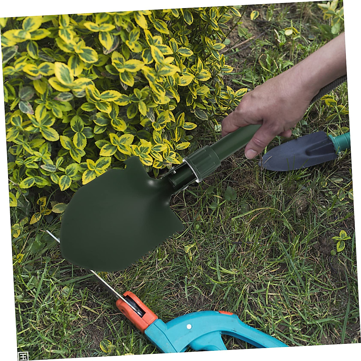 CLISPEED 3 Sets Snow Shovel Tri- Fold Handle Shovel Weeding Shovel Spade Shovel Soil Trowel Multipurpose Tool Pointed Garden Trowel Flower Shovel Beach Shovel Snow Removal Stainless Steel