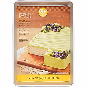 Wilton Performance Aluminum Pans 9 x 13-Inch Quarter Sheet Cake Baking Pan