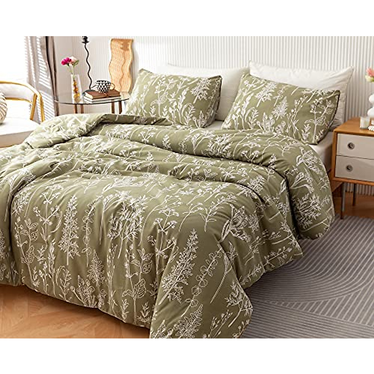 JANZAA 3 Pieces Duvet Covers Queen Size Floral Cover White Botanical Printed on Qlive Geen Soft Bed with Zipper Closure 4 Ties All Season Using(2 Pillow Cases)