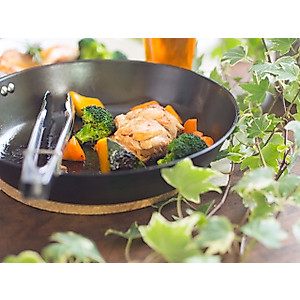 Sugiyama Metal KS-3044 Frying Pan, 10.2 inches (26 cm), Compatible with Induction and Gas Fires, Iron, Made in Japan, Artisan Flavor, Nano Embossing, Light Even Though Iron is Light, Oil Friendly