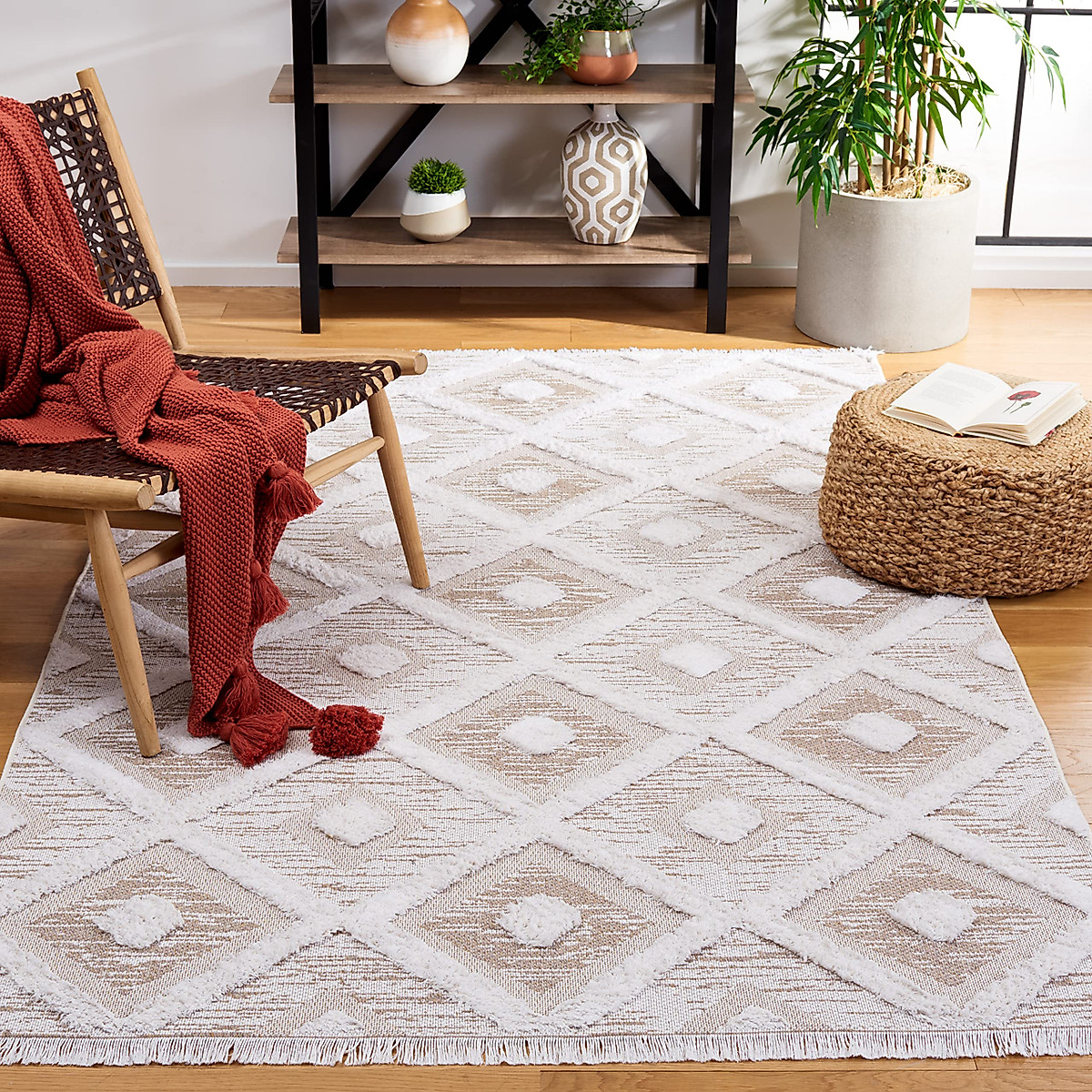 Safavieh Augustine Collection Area Rug - 6'4" x 9'6", Ivory & Beige, Moroccan Trellis Boho Rustic Fringe, Non-Shedding & Easy Care, Ideal for High Traffic Areas in Living Room, Bedroom (AGT730A)