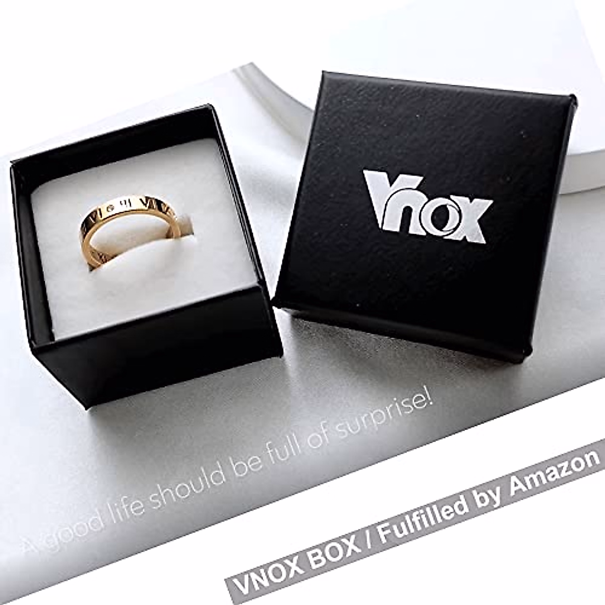 VNOX Women's Stainless Steel Zirconia Roman Numerals Wedding Band Ring for Womens,Gold Plated,Size 10