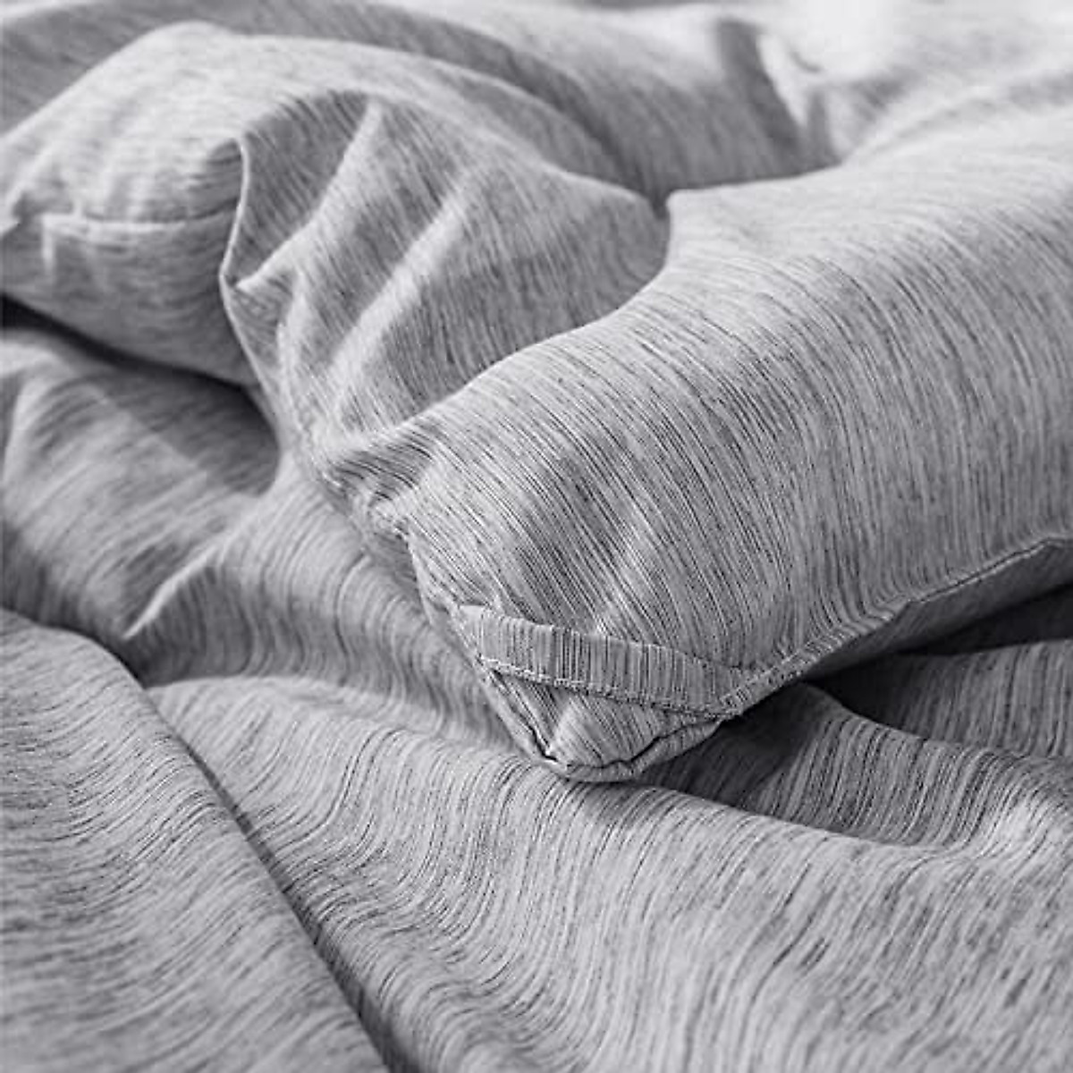 Bedsure Queen Comforter Set - Grey Comforter Queen Size, Soft Bedding for All Seasons, Cationic Dyed Bedding Set, 3 Pieces, 1 Comforter (88"x88") and 2 Pillow Shams (20"x26"+2")